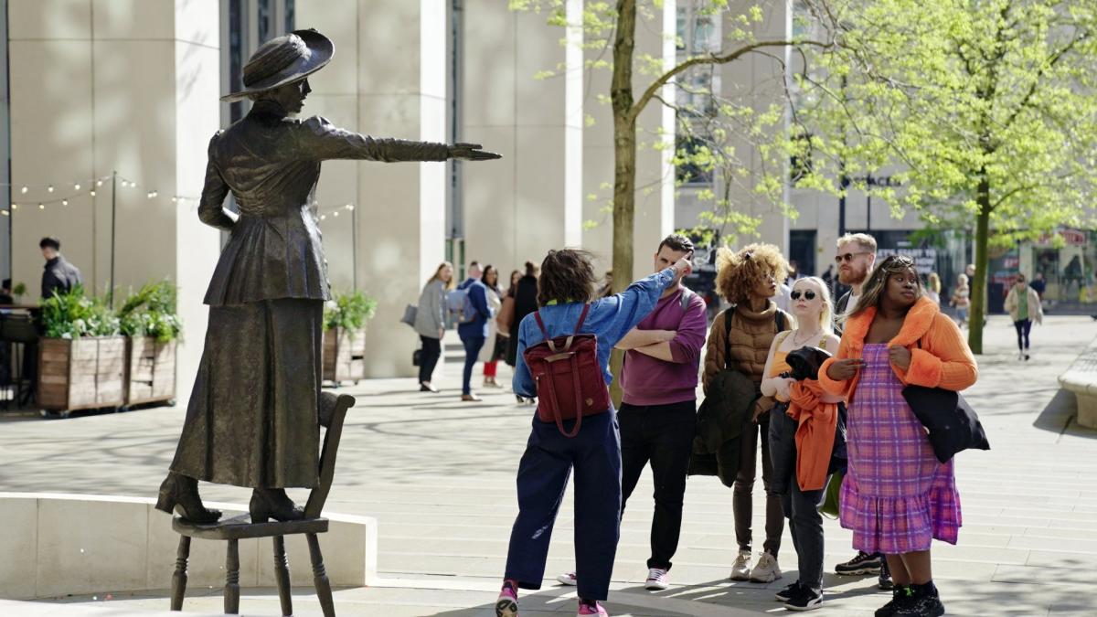 things that represent manchester