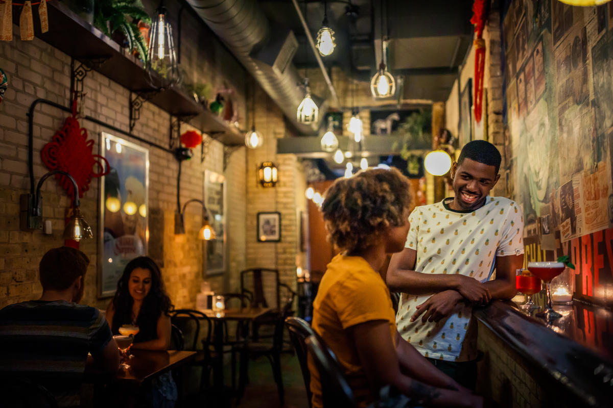 8 Classic Romantic Milwaukee Date Nights