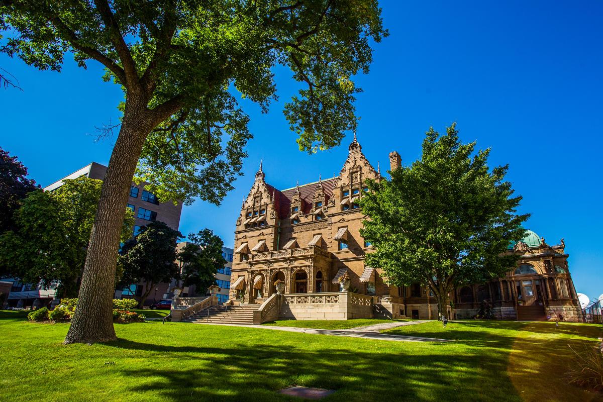 Pabst Mansion in Milwaukee | Gilded Age Architecture & Tours