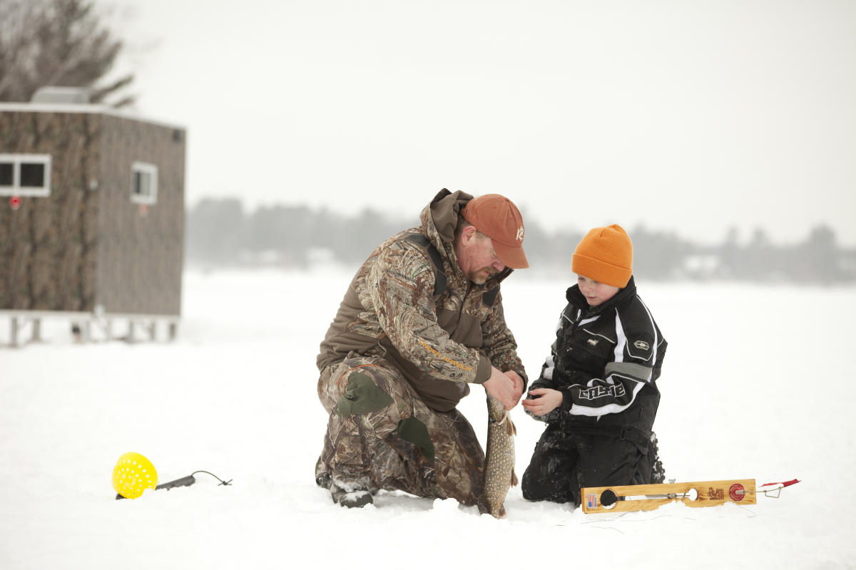 Ice Fishing in Minocqua | Local Lakes, Guides & Winter Tips