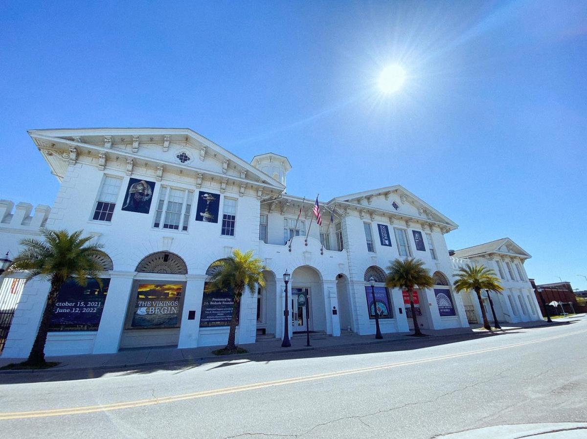 Exhibits on Display in Mobile, Alabama | Spring & Summer Showings