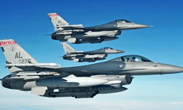 ABC News Reporter Gives Election View from an F-16 Red Tail ...