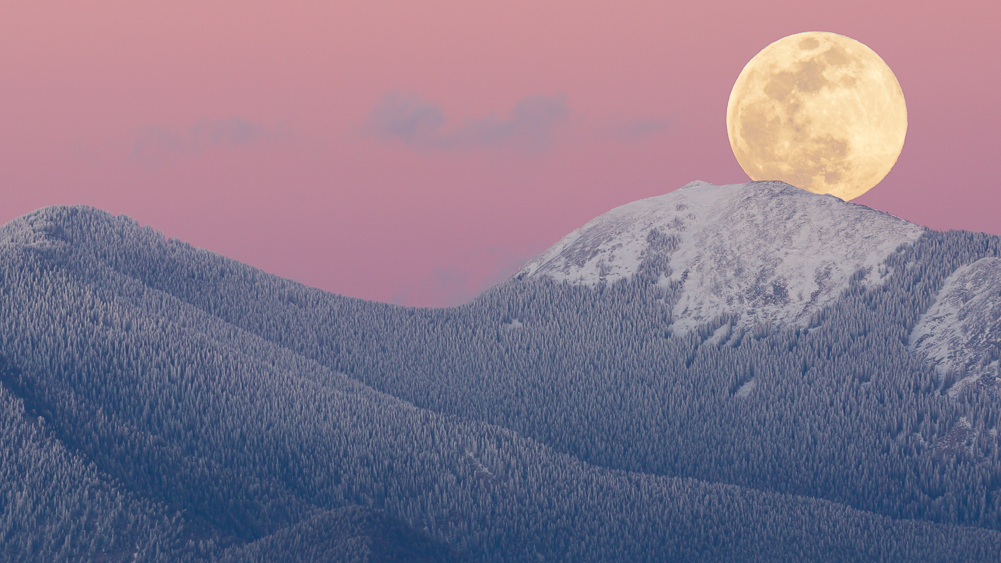 US Travel News Tabs Taos as a Top Cold Weather Spring Break Vacation Idea