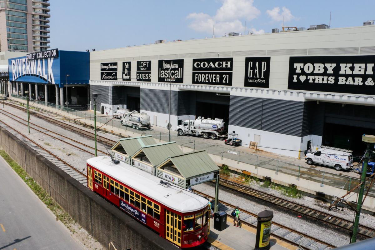 Warehouse/Arts District Shopping | New Orleans