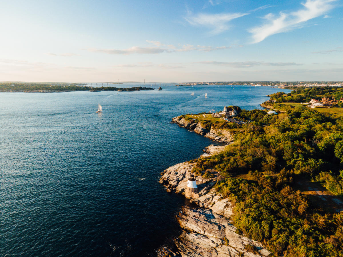 Request a Newport, Rhode Island Travel Guide | Discover Newport