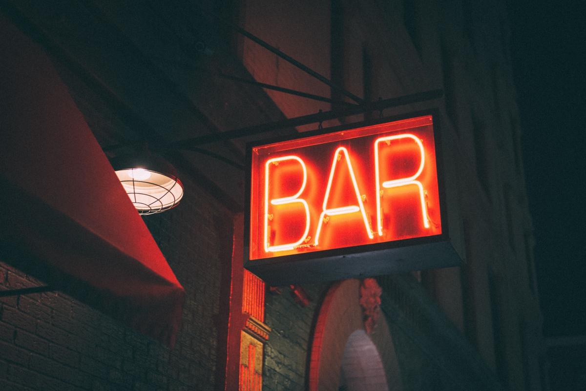 Nightlife Guide: The 5 Best Bars in Bushwick