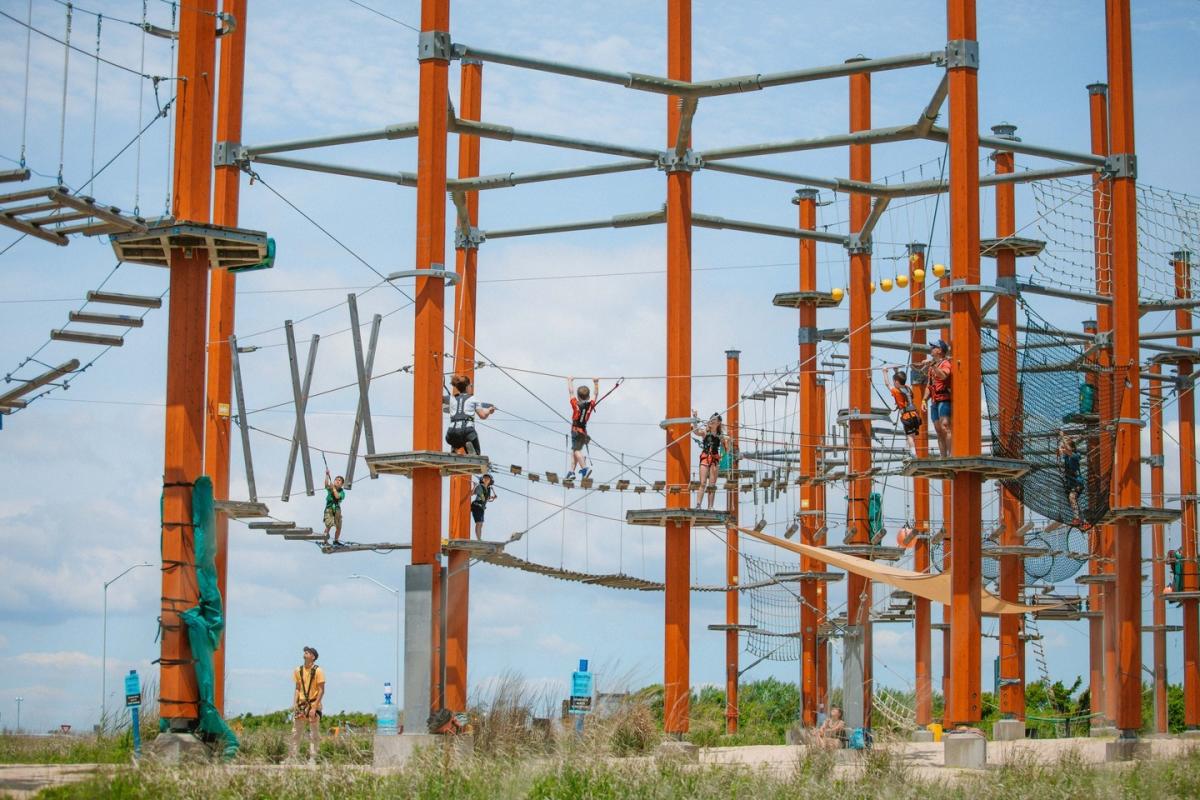 11 Best Ziplining and Ropes Parks in New York | Family Activities