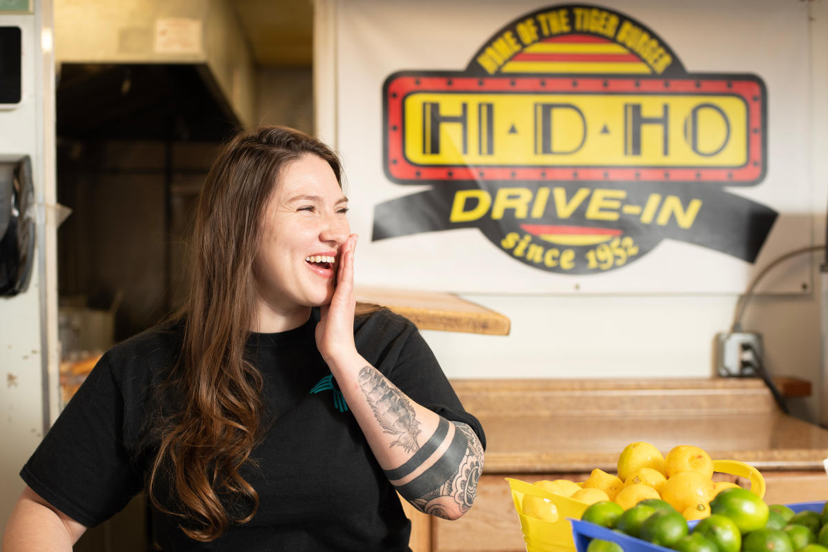 Feel the Love in Every Bite at Alamogordo's Hi-D-Ho Drive-In