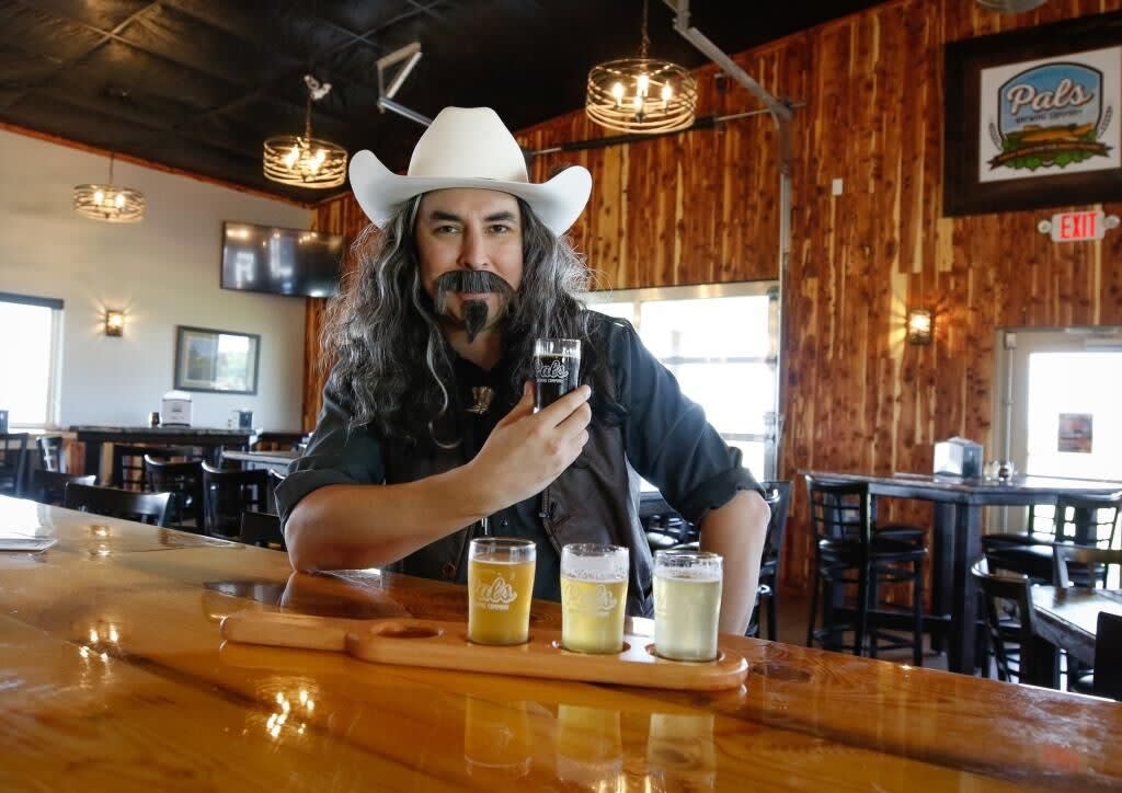 Pals Brewing Company