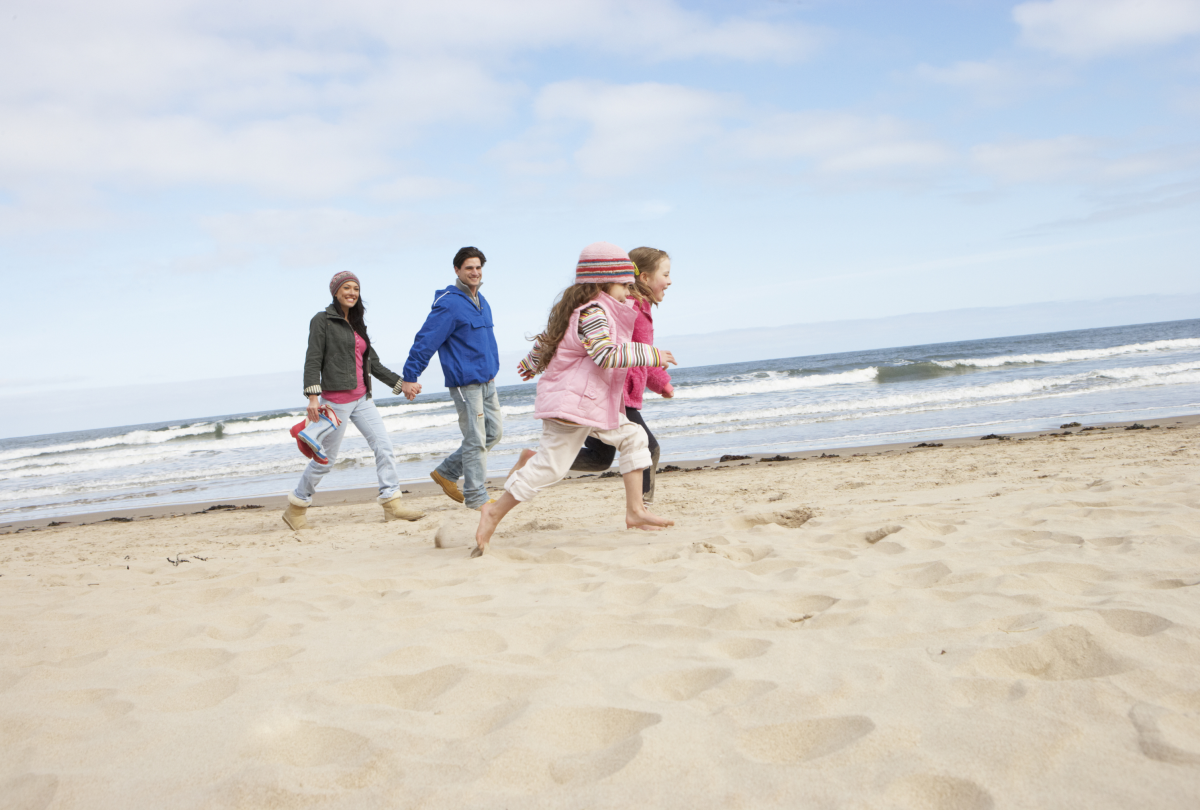 Snowflakes & Smiles: 30 Outdoor Activities to Make Winter Days Count!