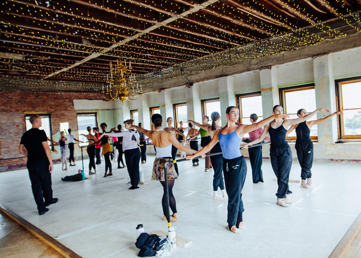 Oklahoma International Dance Festival receives a $20,000 Community Grant