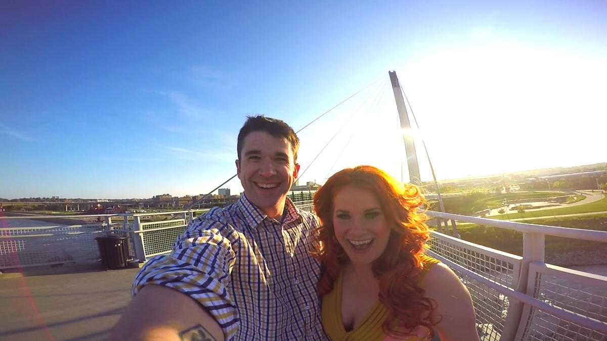 Bobbing | Stand Between Nebraska and Iowa | Visit Omaha