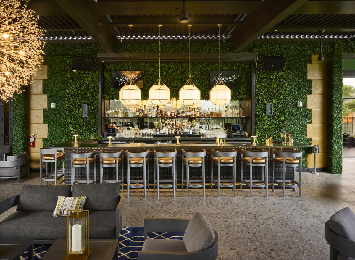 Orlando's Restaurant Row | Find Dining, Bars & Entertainment