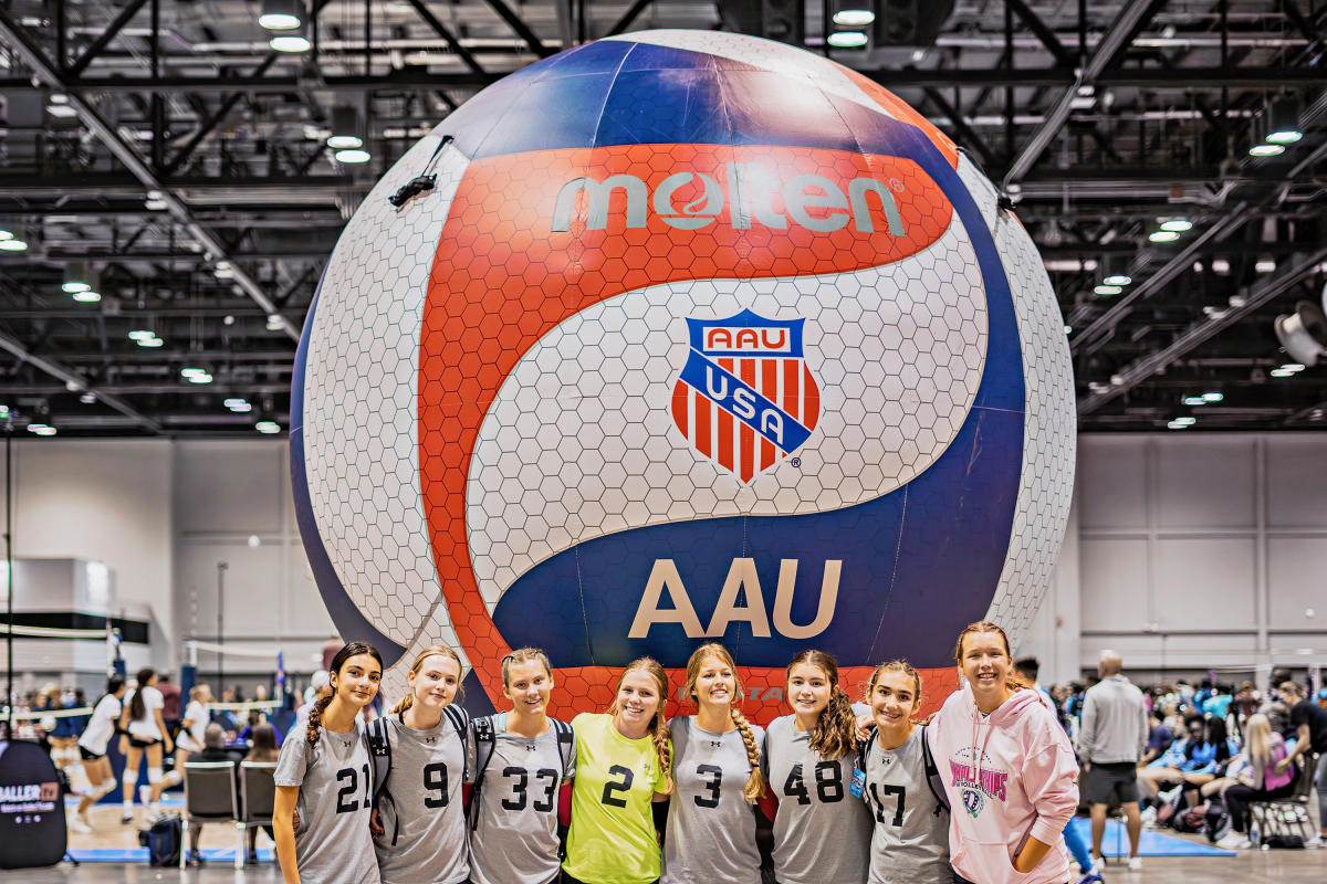 Meetings & Conventions Boost Summer