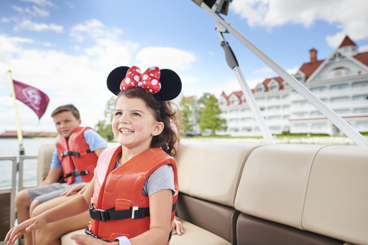 Adventures Afloat: Splash Into Unique Orlando Adventures on the Water