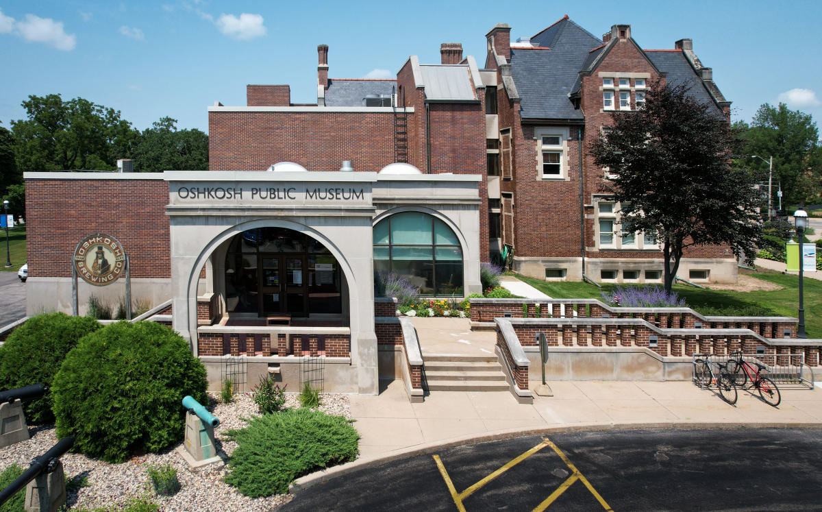 Miss America Pop-Up Exhibition at the Oshkosh Public Museum