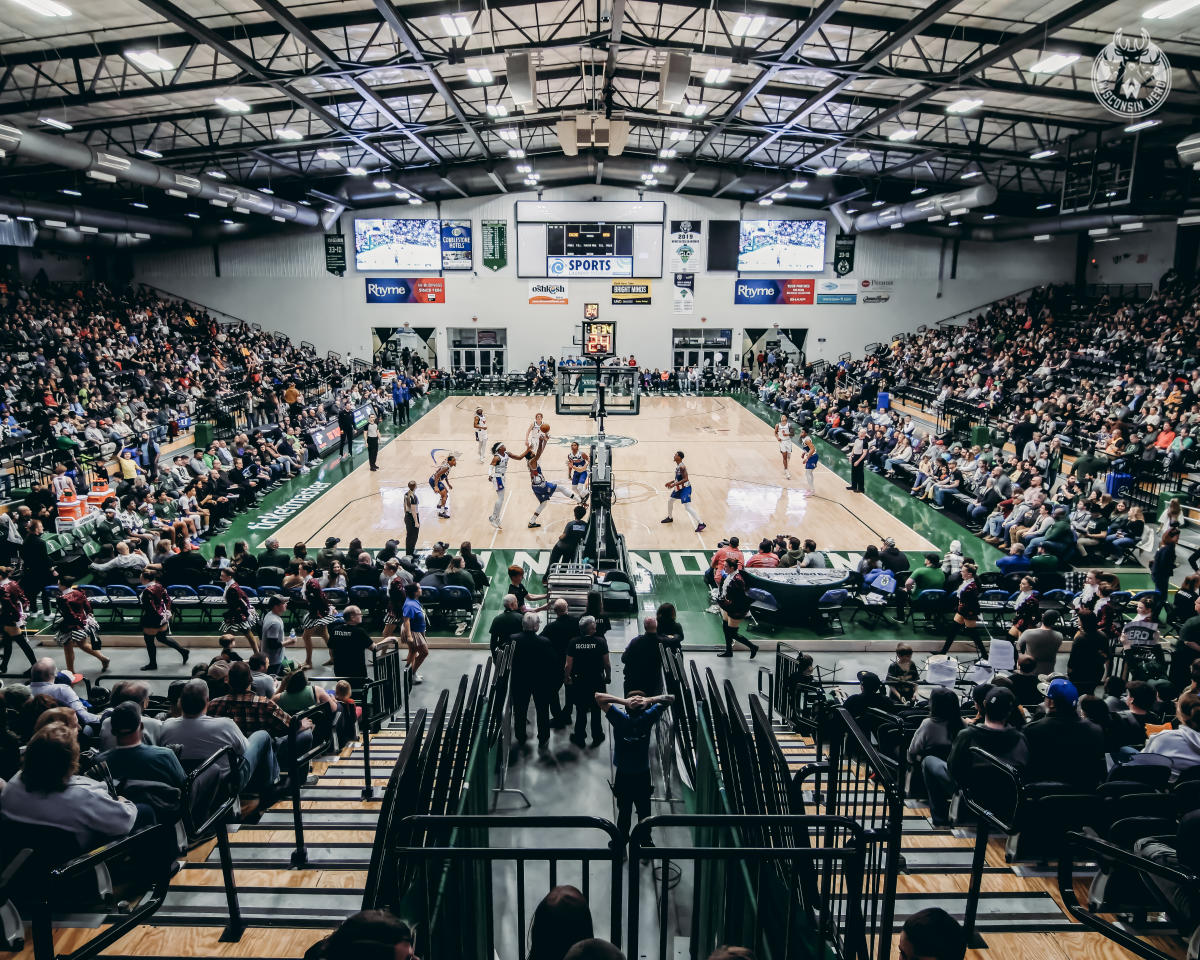 Upcoming Oshkosh Arena Events