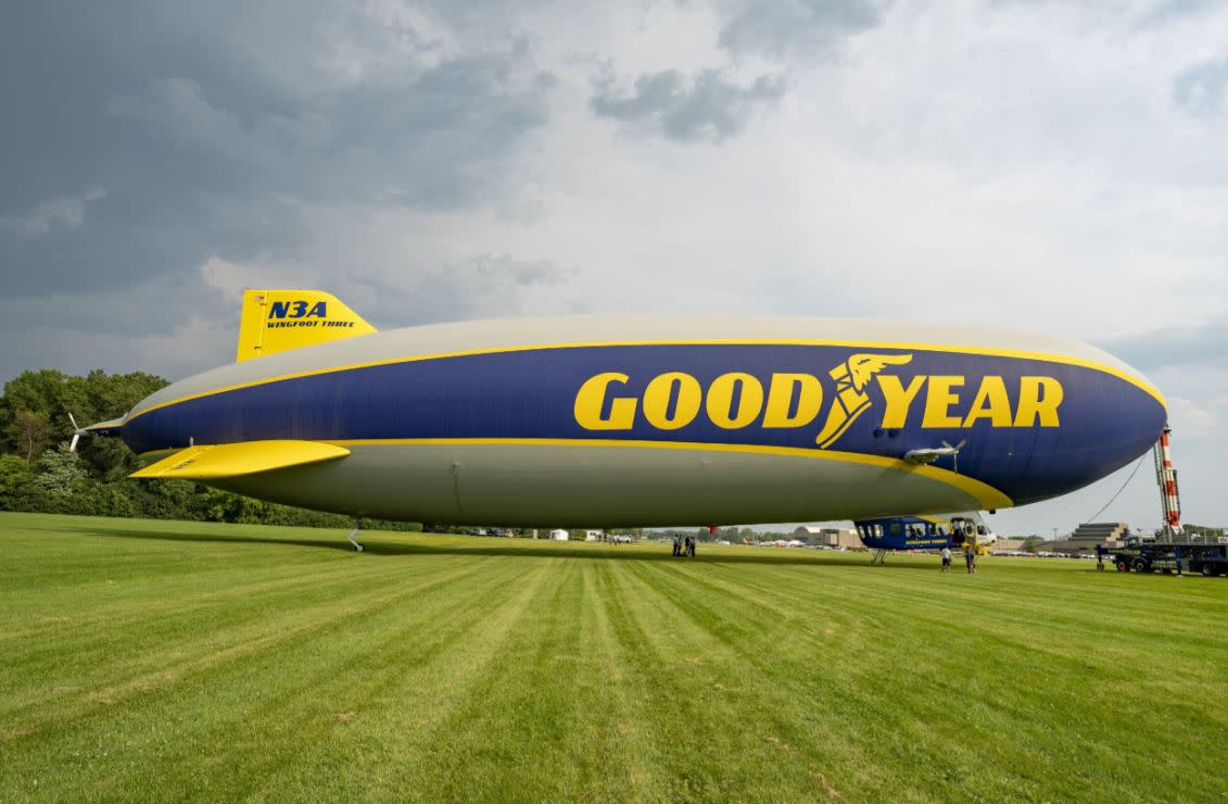 goodyear blimp rides eaa