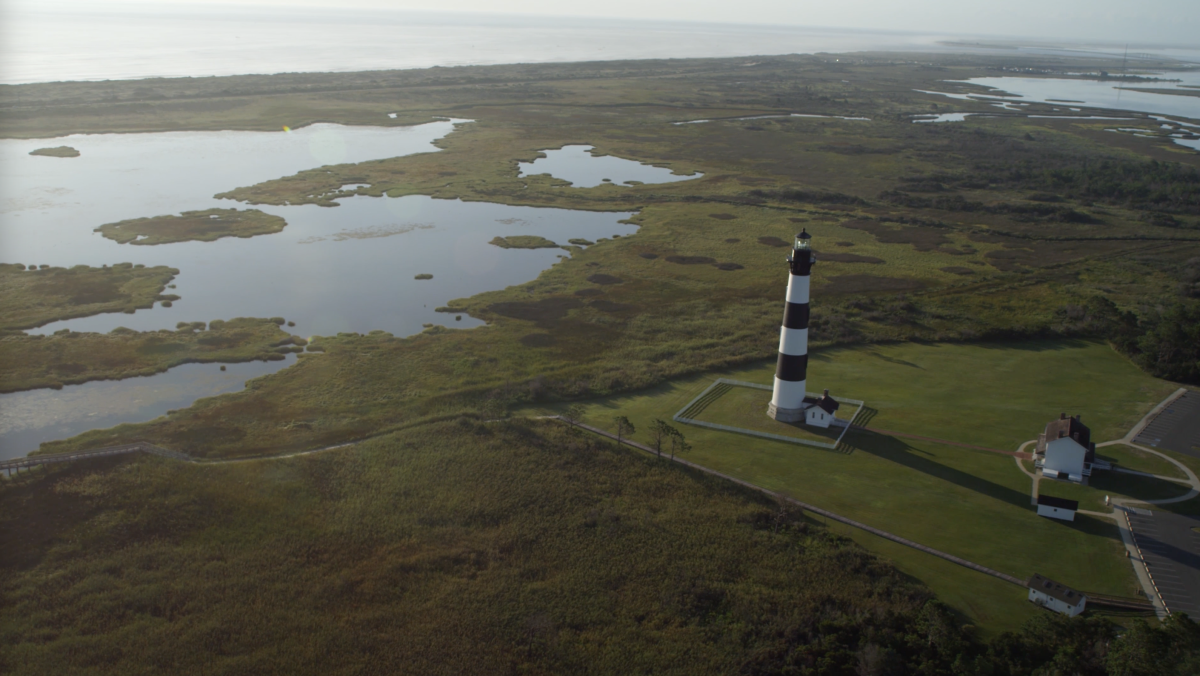 Explore Outer Banks | Plane, Boat, & Walking Tours