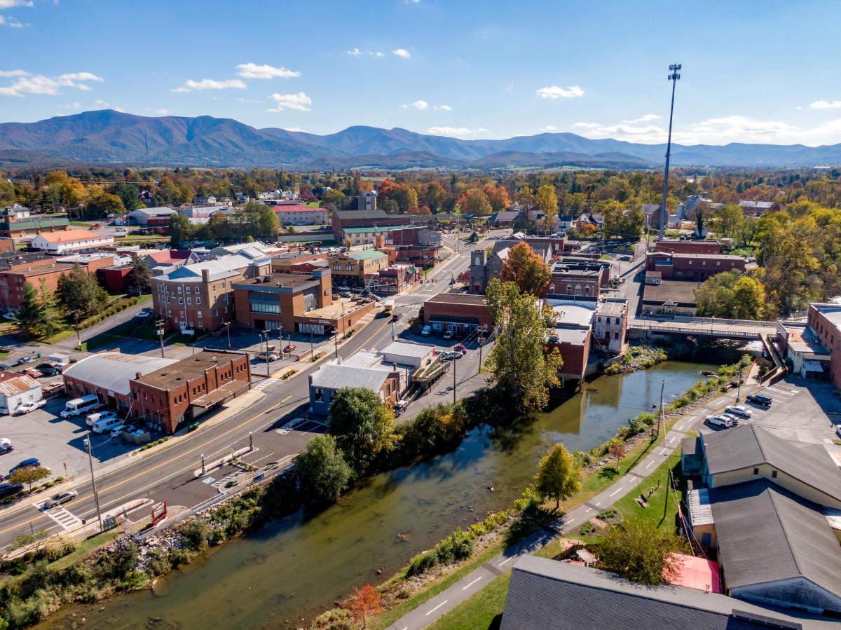 Towns & Places in Page Valley | Small Towns in Virginia