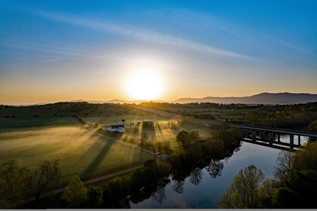 Travel Packages in Page Valley, VA | Deals, Discounts & Offers