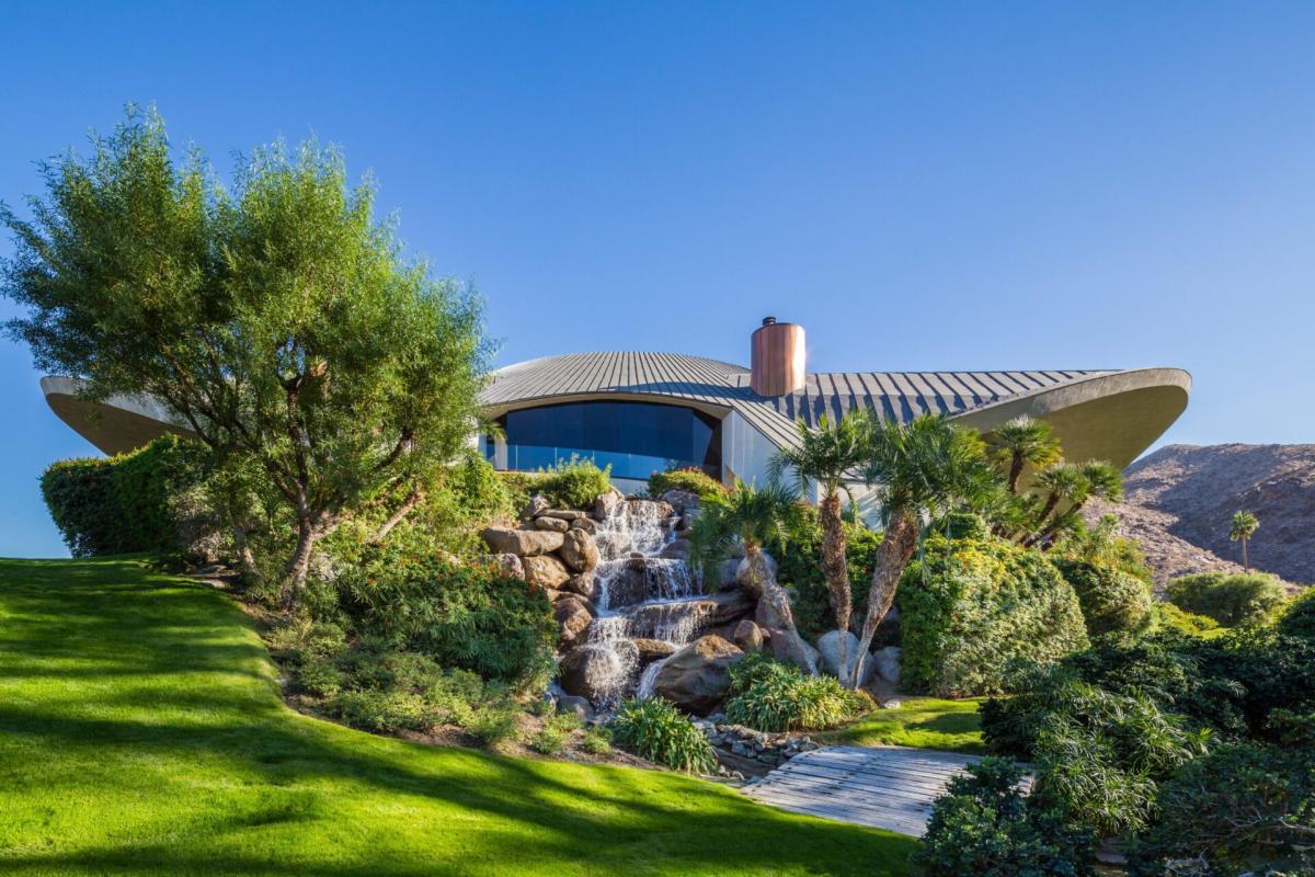 The Bob Hope House: History, Architecture, and Renovations