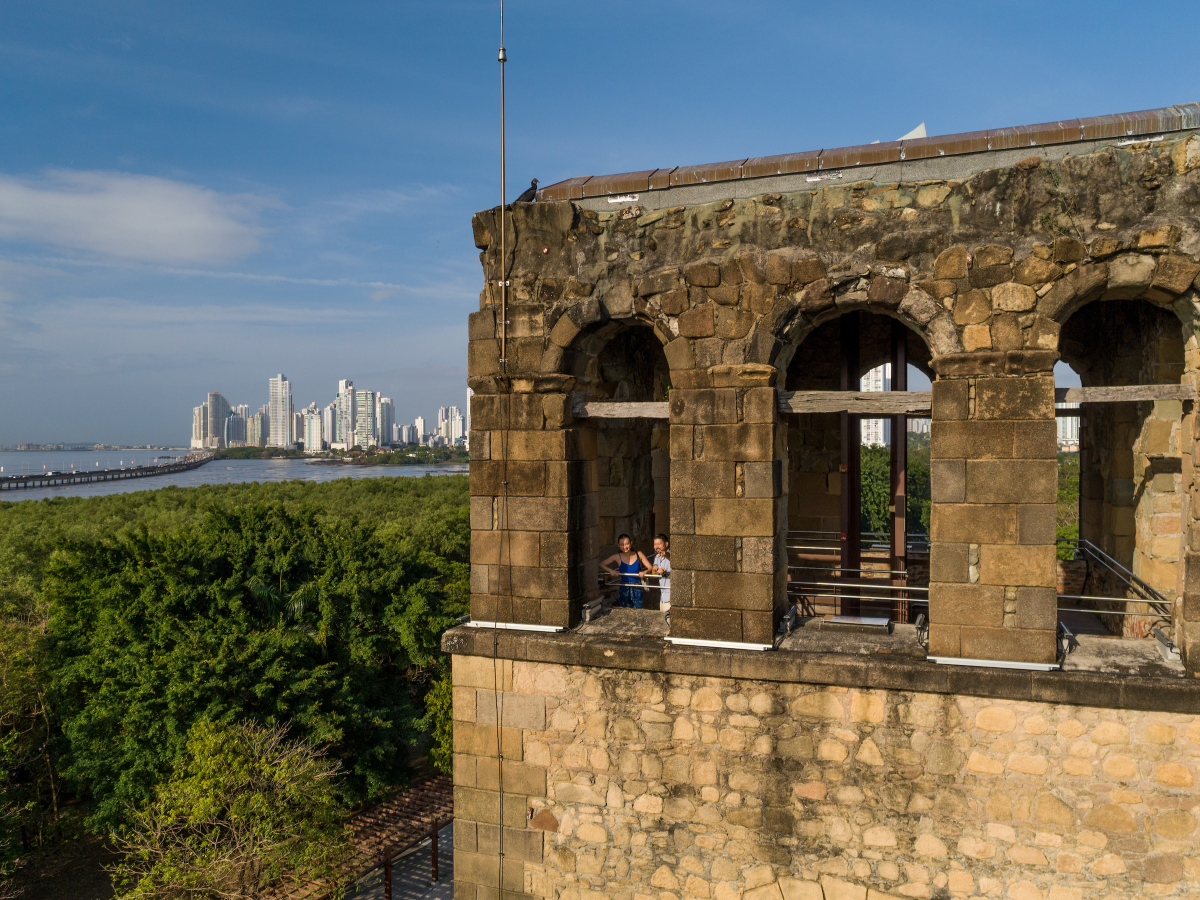 Explore Panamá's History: Monuments and Key Sites