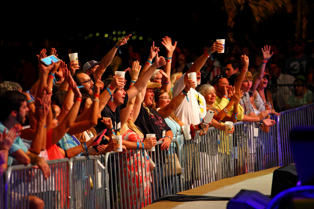 Chasin' the Sun Photo Galleries