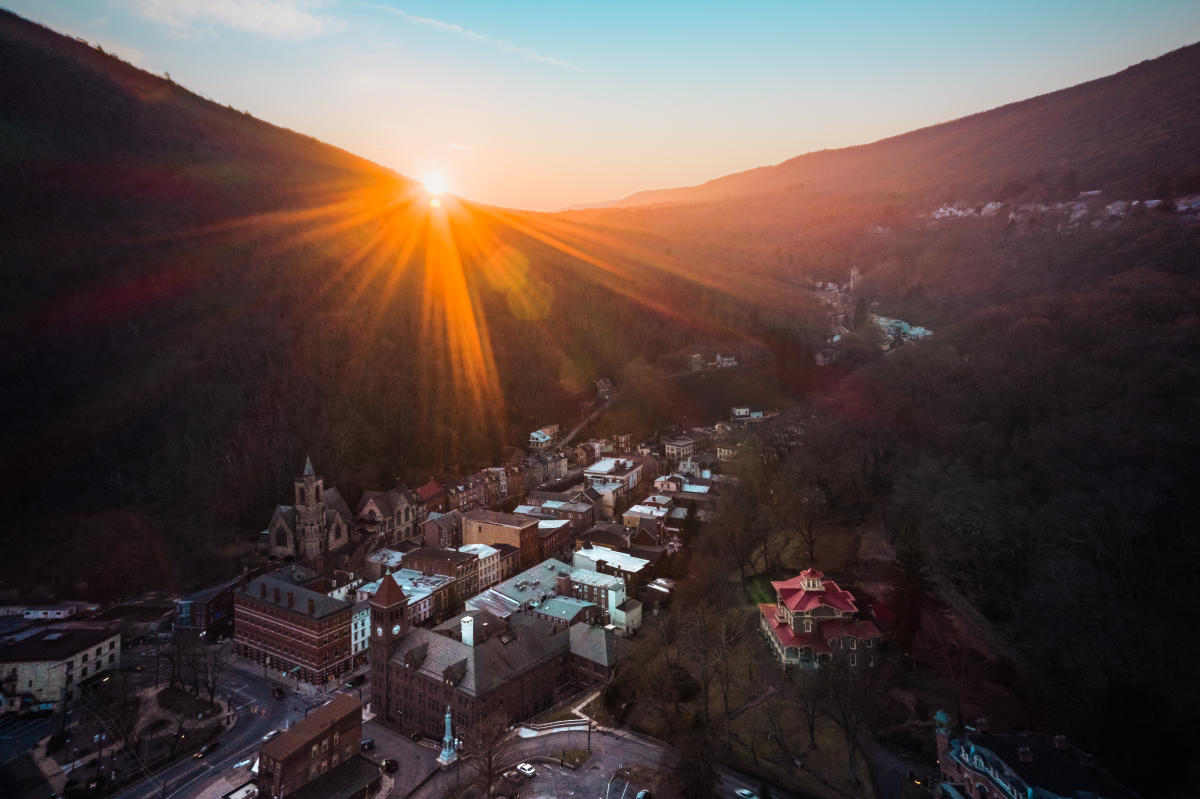 Fall Poconos Day Trips | Experience the Beauty of Autumn