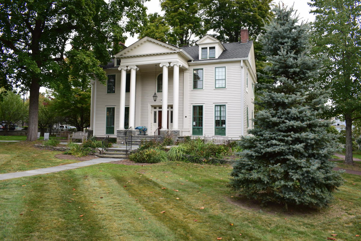 Music Series Returns at Milford Community House | Dates and acts ...