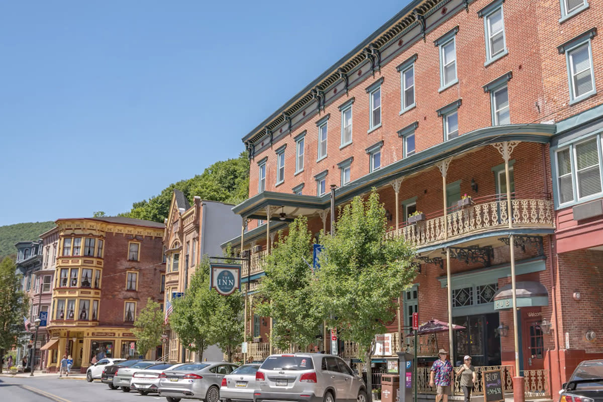 Jim Thorpe Walking Tour | Pocono Mountains