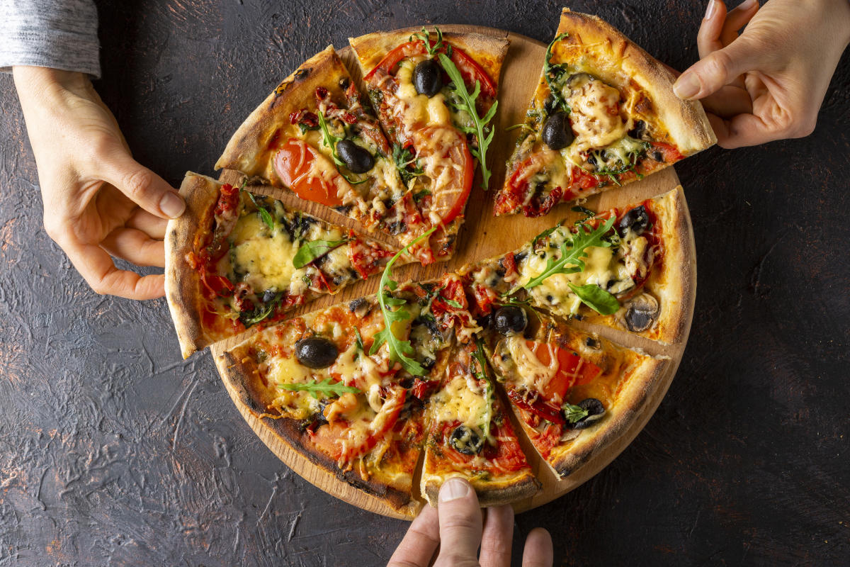 Take on the 3 Pizza Challenge!