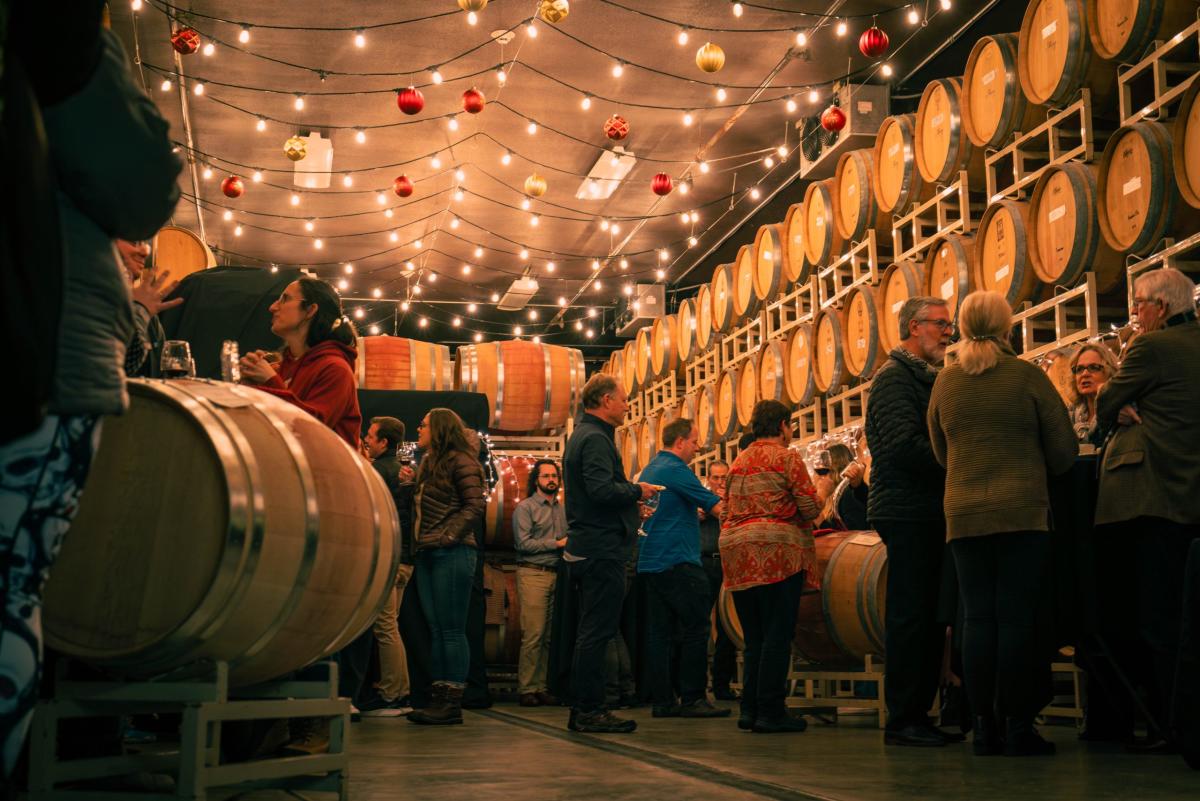 Bars, Breweries & Wineries in Pullman, WA | Drink & Dine