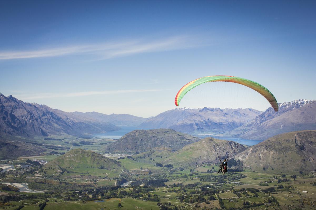 Paragliding and Hangliding in Queenstown | Official Website