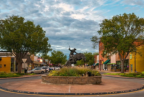 Downtown Stillwater | Boutiques, Dining & Local Flavor