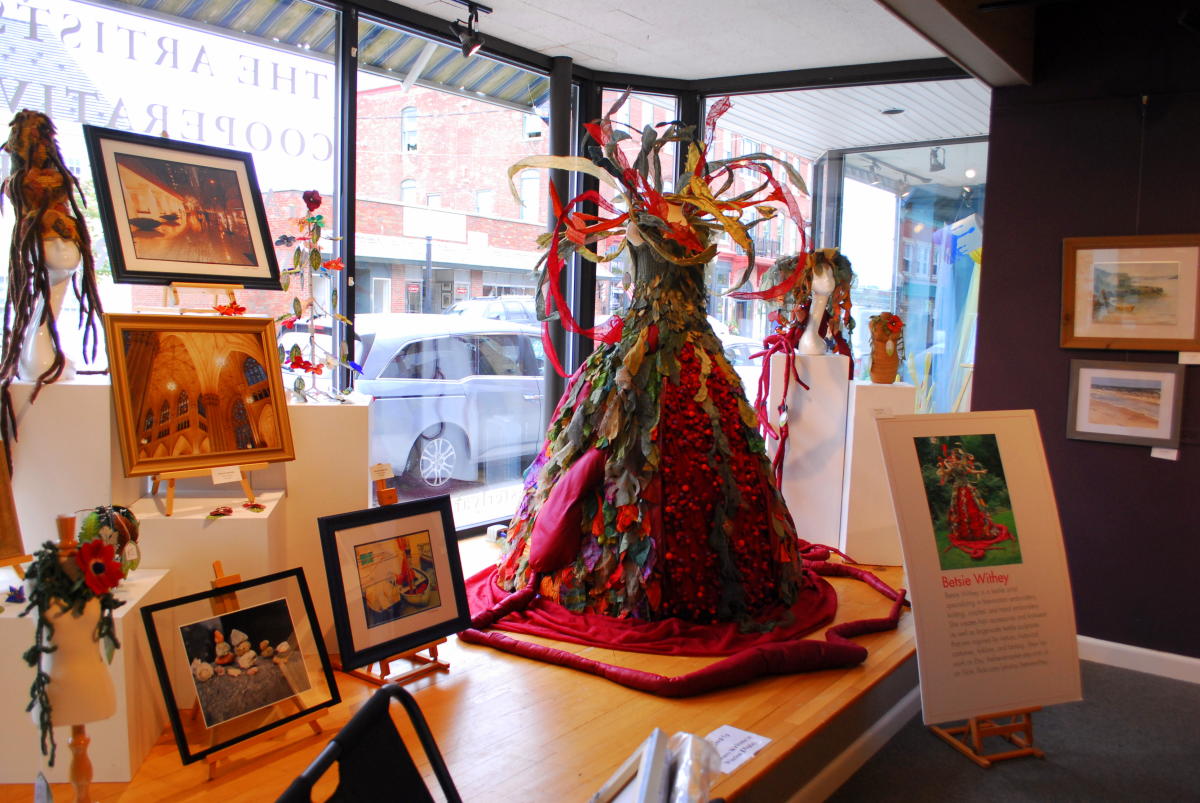 Rhode Island Art Galleries | Painting, Pottery & Photography