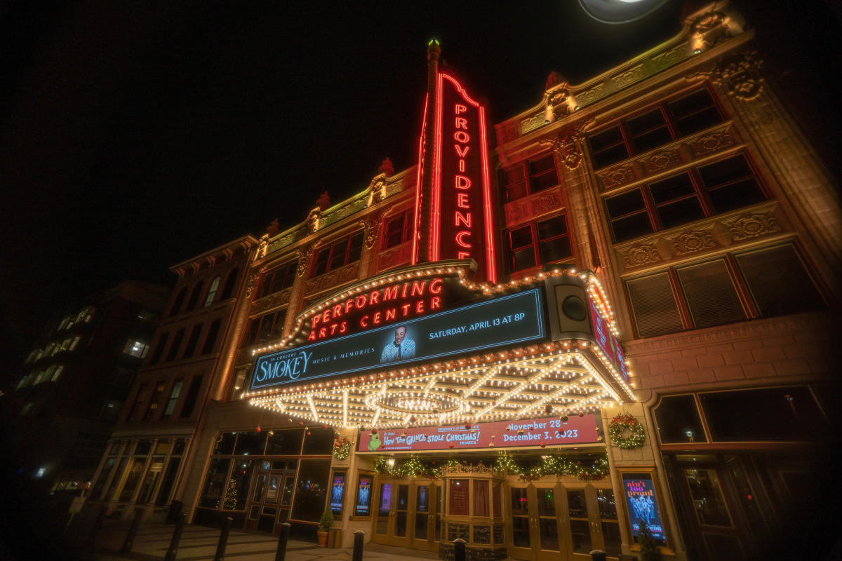 A Guide to Theaters, Venues, and Clubs | Visit Rhode Island