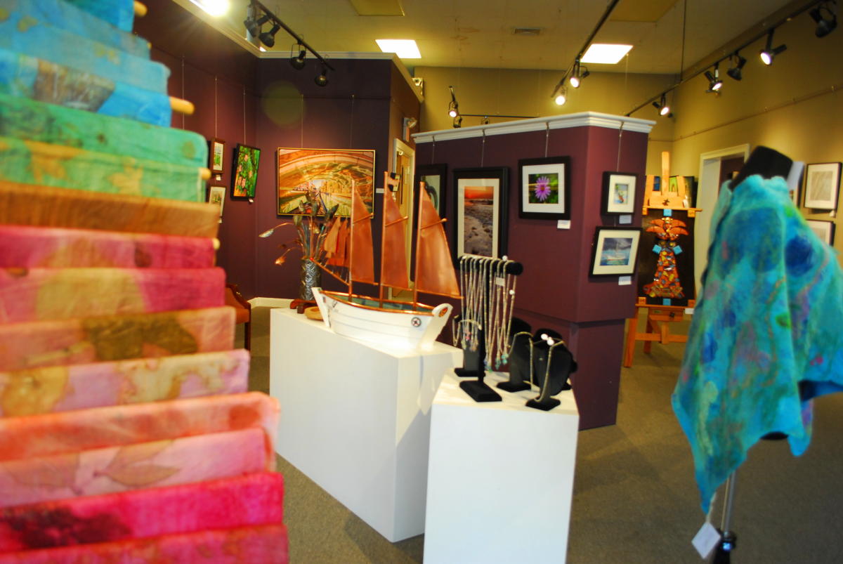 Rhode Island Art Galleries | Painting, Pottery & Photography