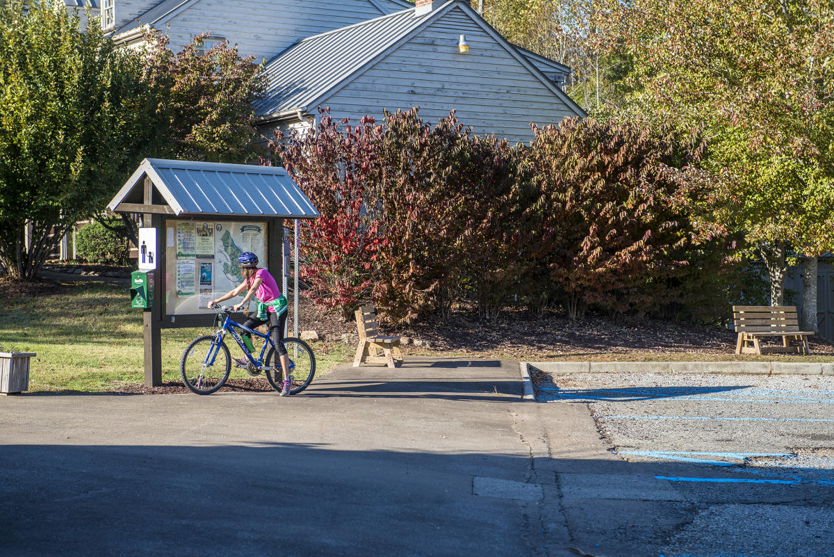 Roanoke County | Hotels, Restaurants and Things to Do