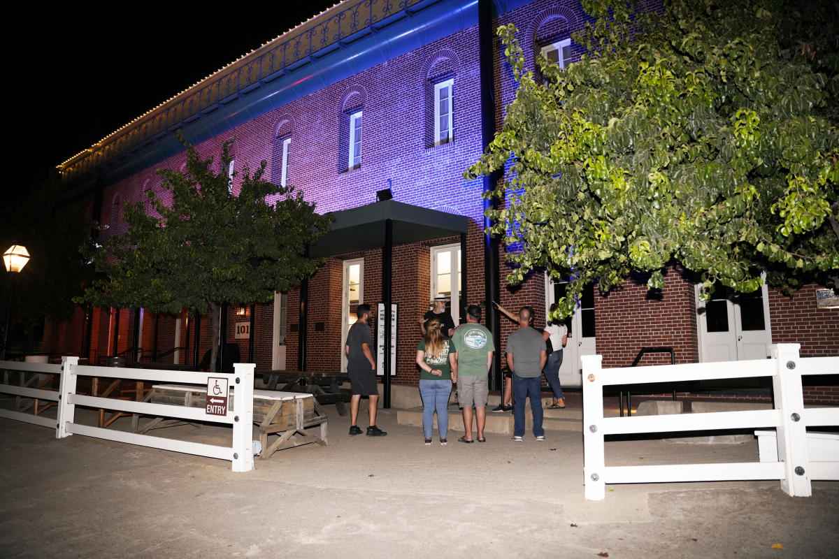 A Ghostly Night Out in Sacramento with US Ghost Adventures
