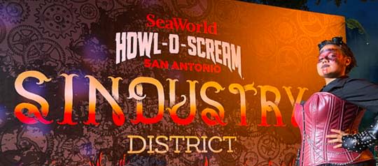 Texas’s Biggest Halloween Event, Howl-O-Scream, Creeps Back to SeaWorld ...