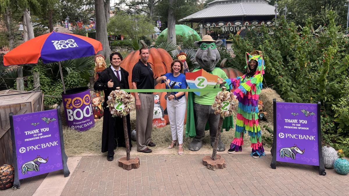 San Antonio Zoo Offers Family-Friendly Halloween Fun with Zoo Boo ...