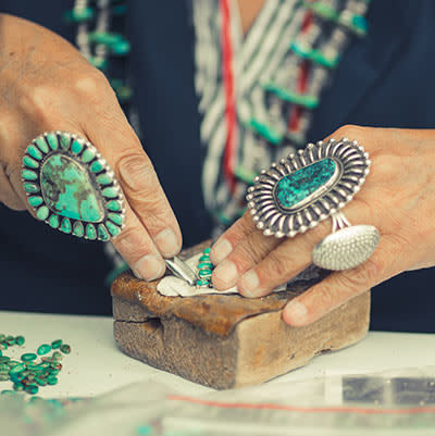 TOURISM Santa Fe: Visiting Santa Fe/Shopping/Southwest Gifts