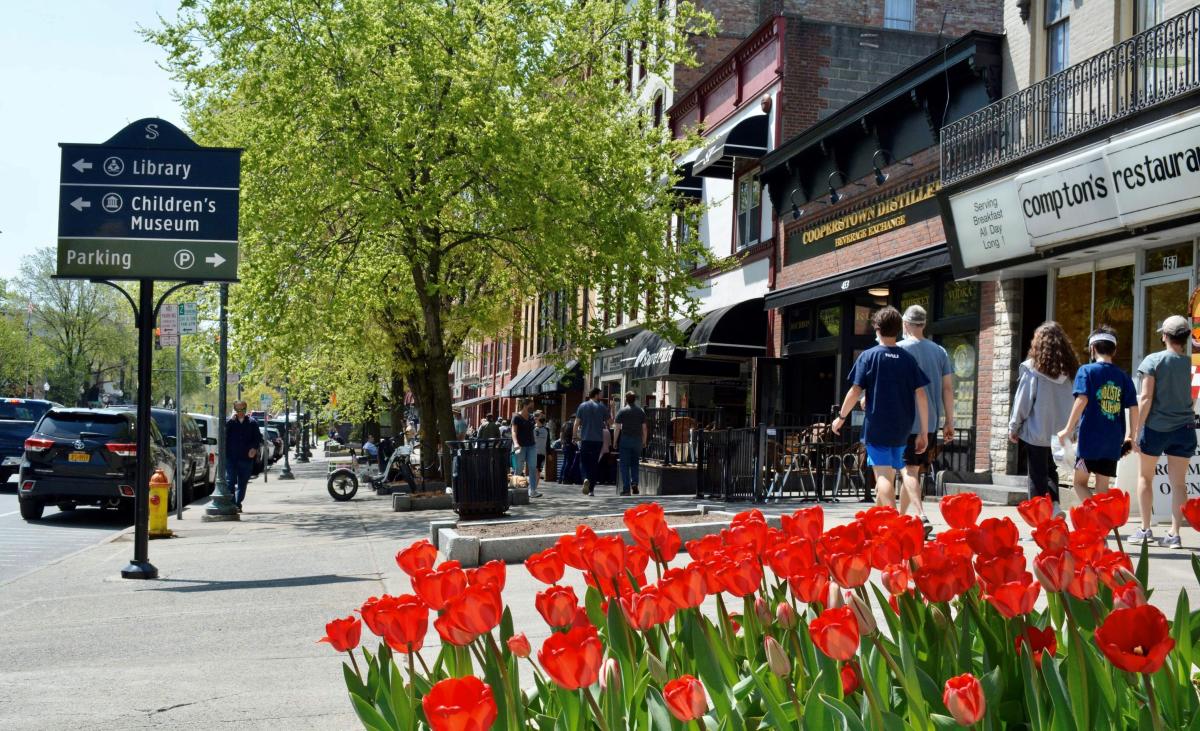 Saratoga's Spring Activity Guide | Outdoors & Arts Scene