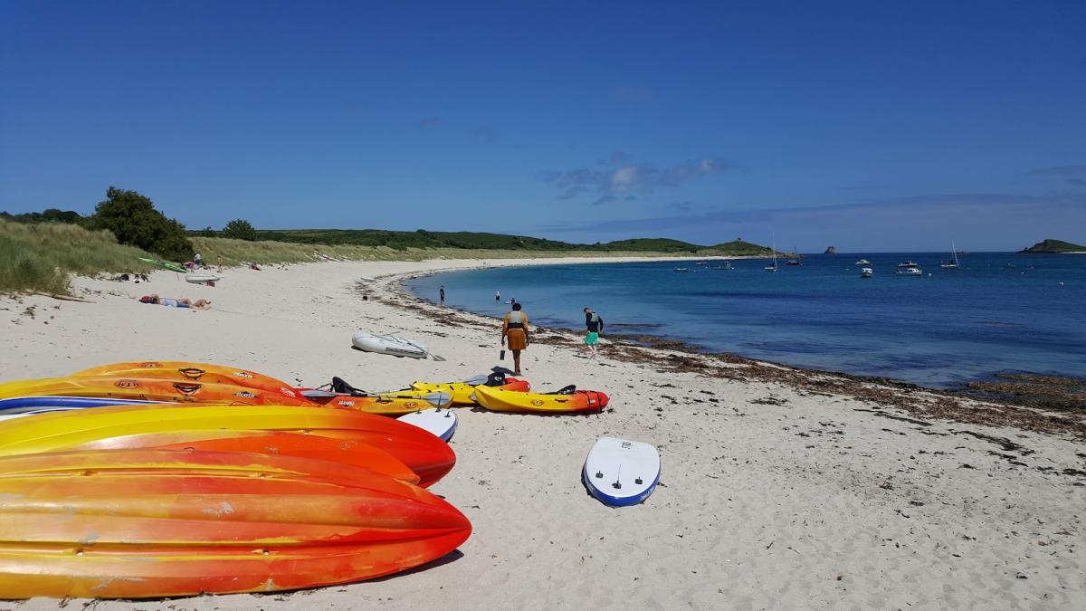 Aquatic Escapes: Thrilling Water Adventures in Scilly for Couples & Friends