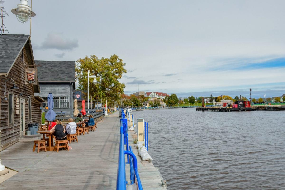 Outdoor Seating on Sheboygan's Riverfront