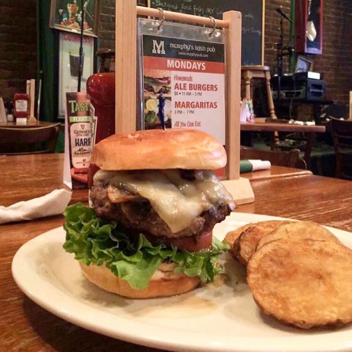 Murphy's Grand Irish Pub uses Paid Advertising on the DTN Network to ...