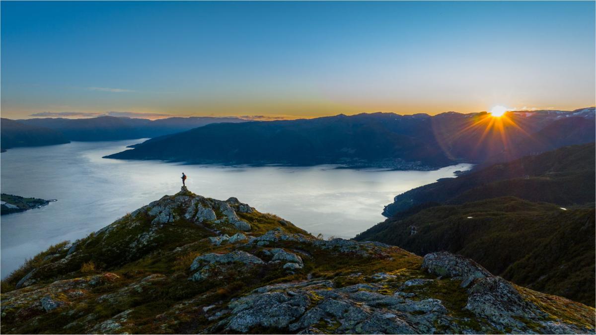 The fjord village Leikanger