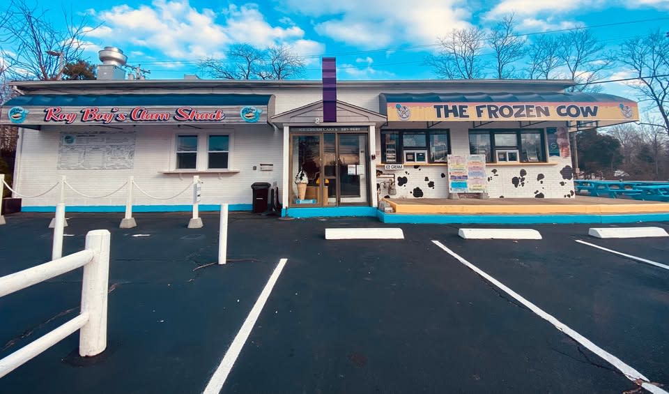 Roy Boy's Clam Shack wins bragging rights as RI's best clam shack. How ...