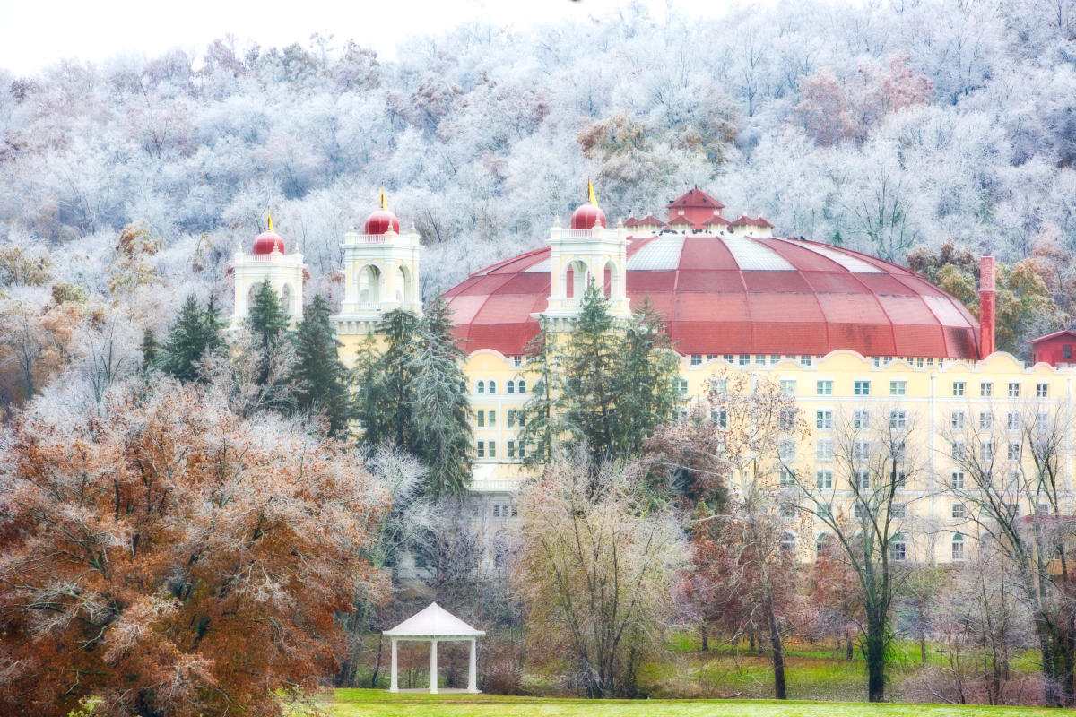 A Couple's Guide to a Southern Indiana Getaway